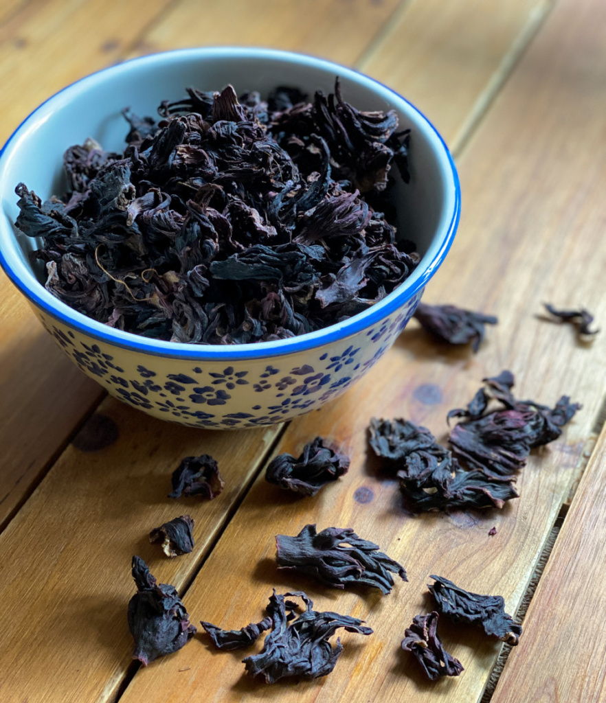 Roselle Water or Hibiscus Iced Tea - Adriana's Best Recipes